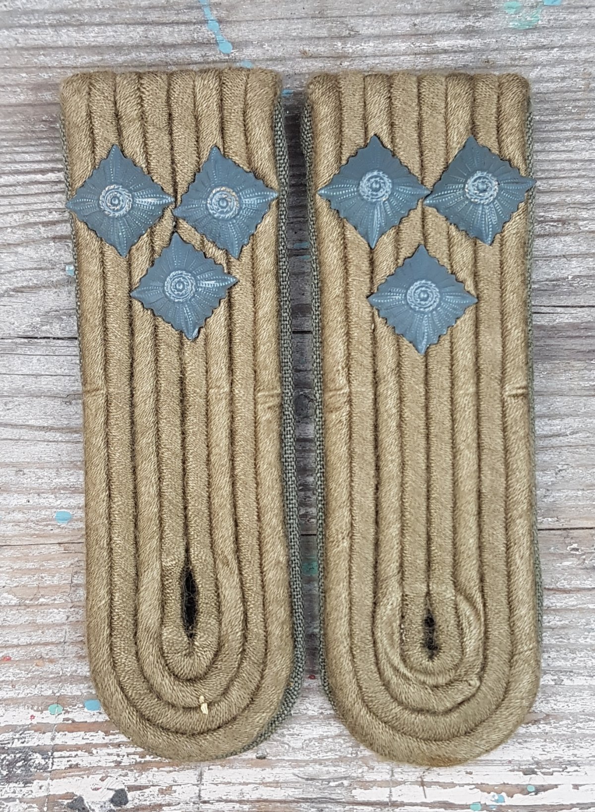 DDR, NVA Field uniform Shoulder boards - Oberleutnant - DDR Uniforms ...