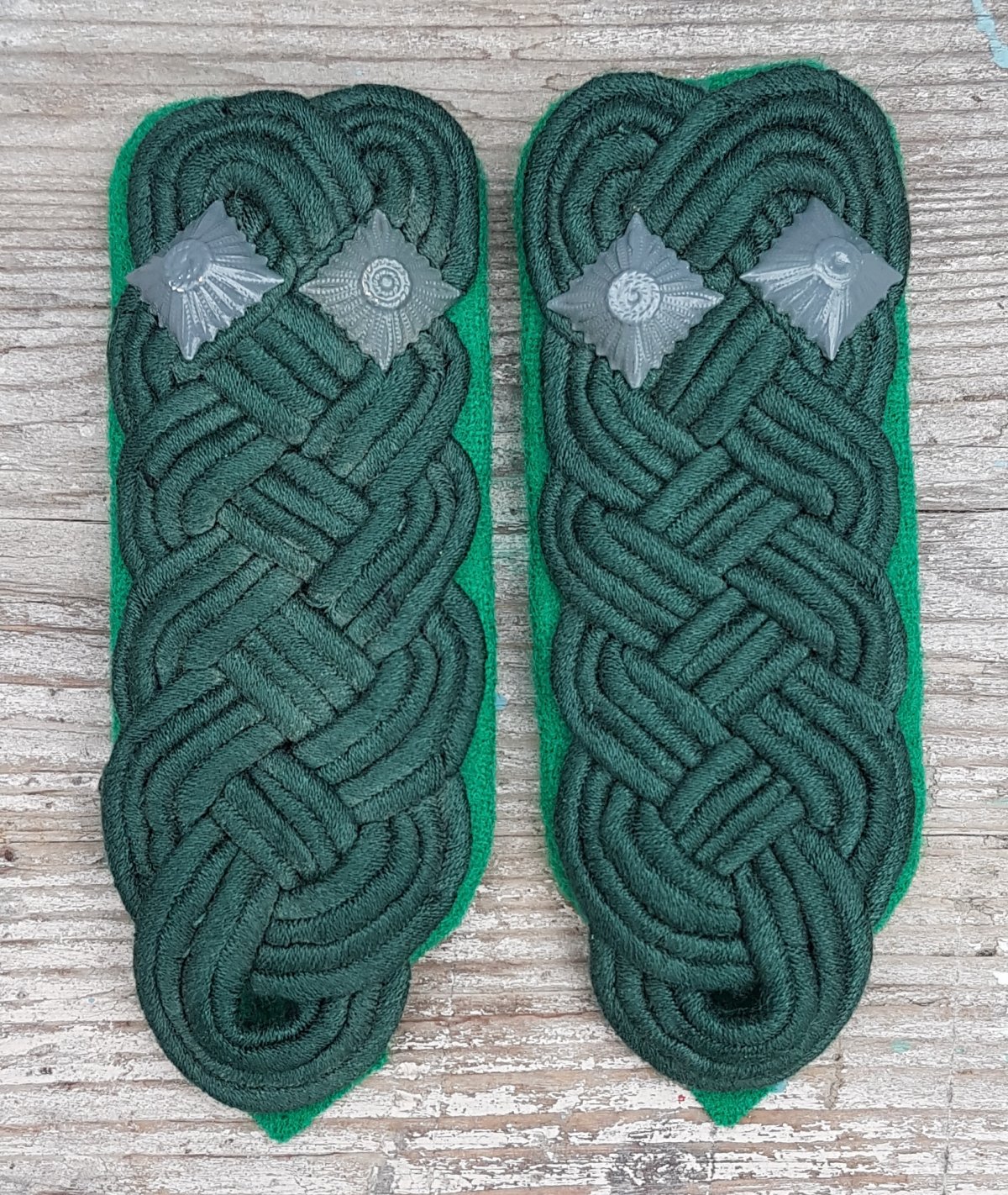 DDR, Volkspolizei Bereitschaft Shoulder boards - Oberstleutnant - DDR ...